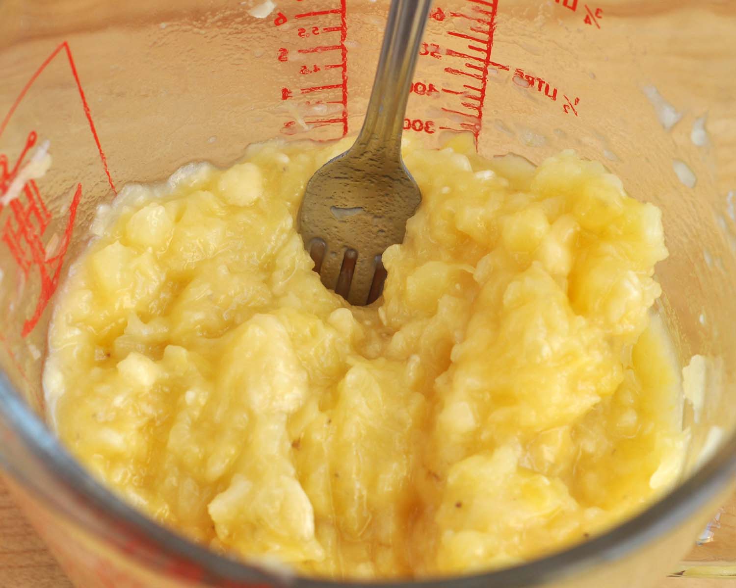 Beki Cook's Cake Blog: Banana Pina Colada Cupcakes