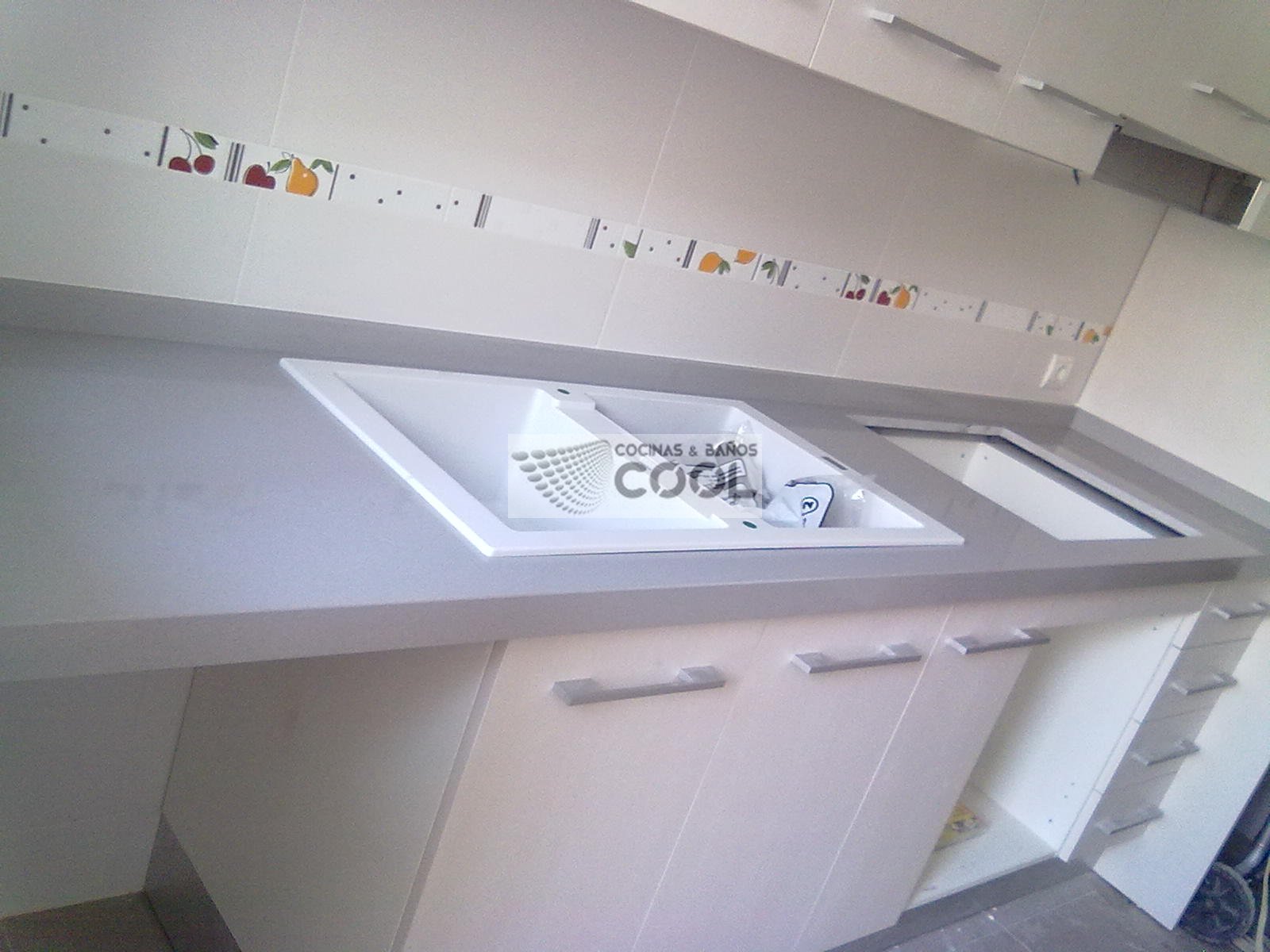 Mármoles COOL (Encimeras Exclusivas).: ENCIMERA COMPAC QUARTZ PLOMO.