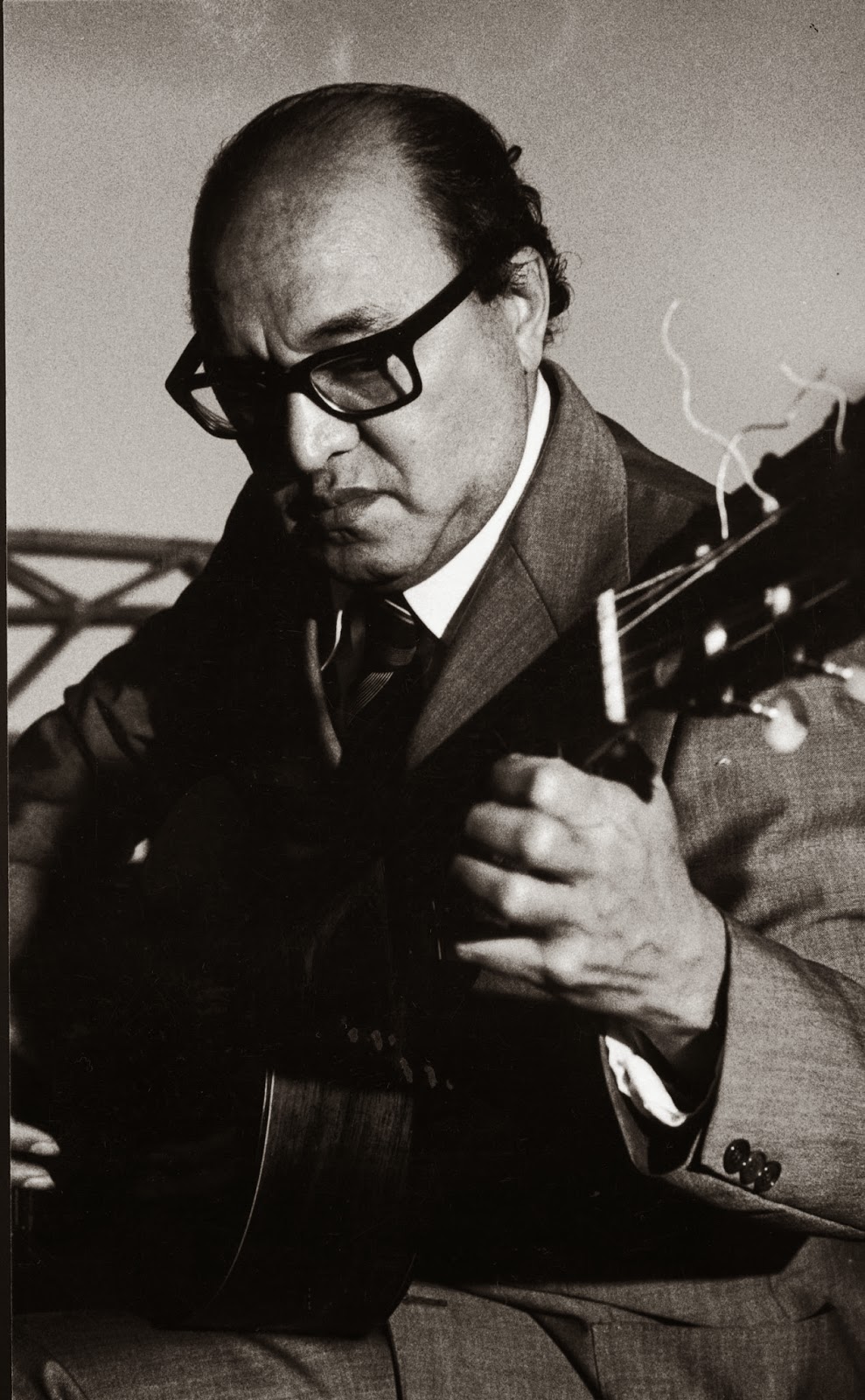 La Guitarrista: Alirio Díaz: noventa años dedicados a la guitarra