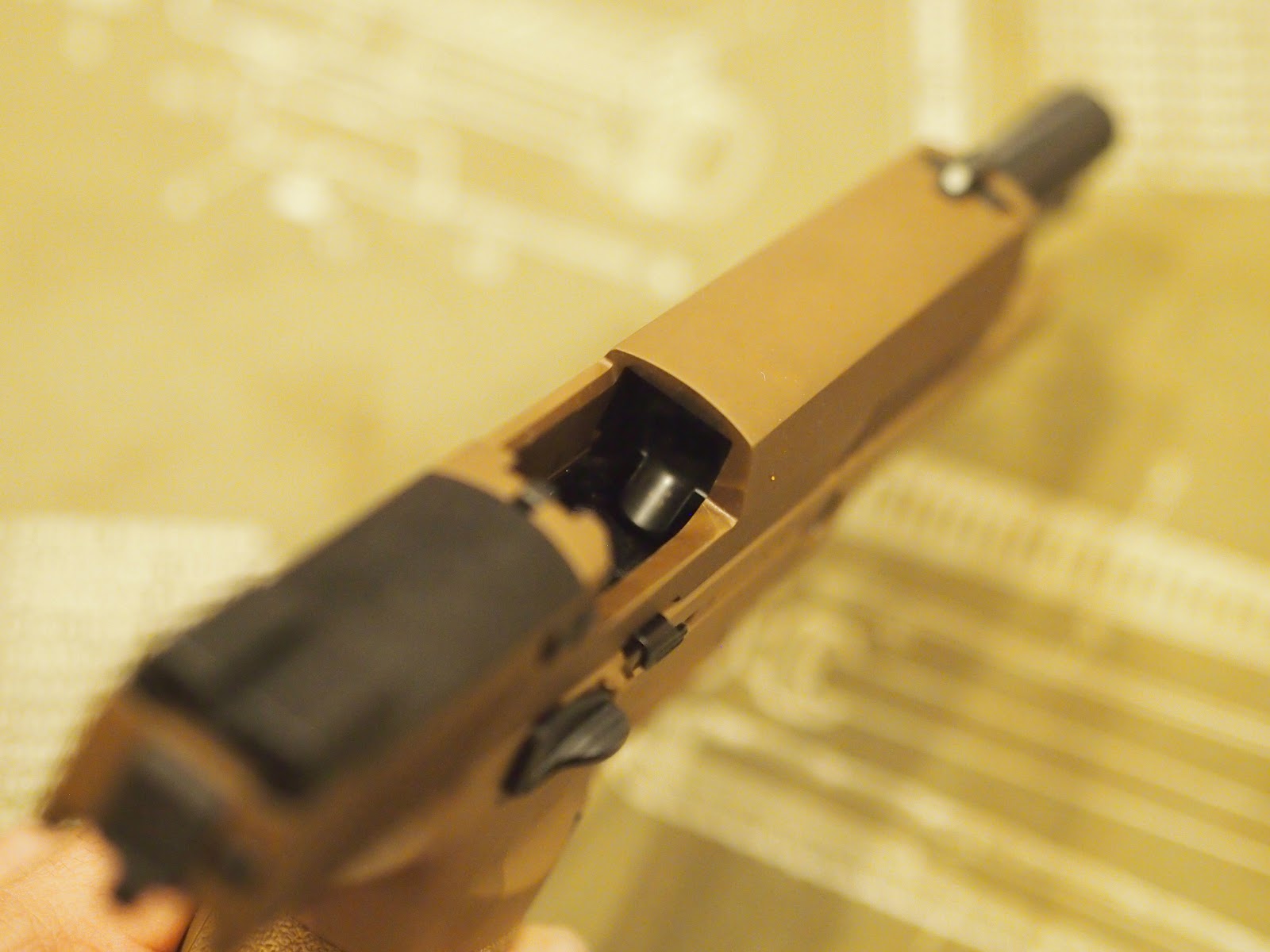 Mister Donut's Firearms Blog: Sig Sauer M17