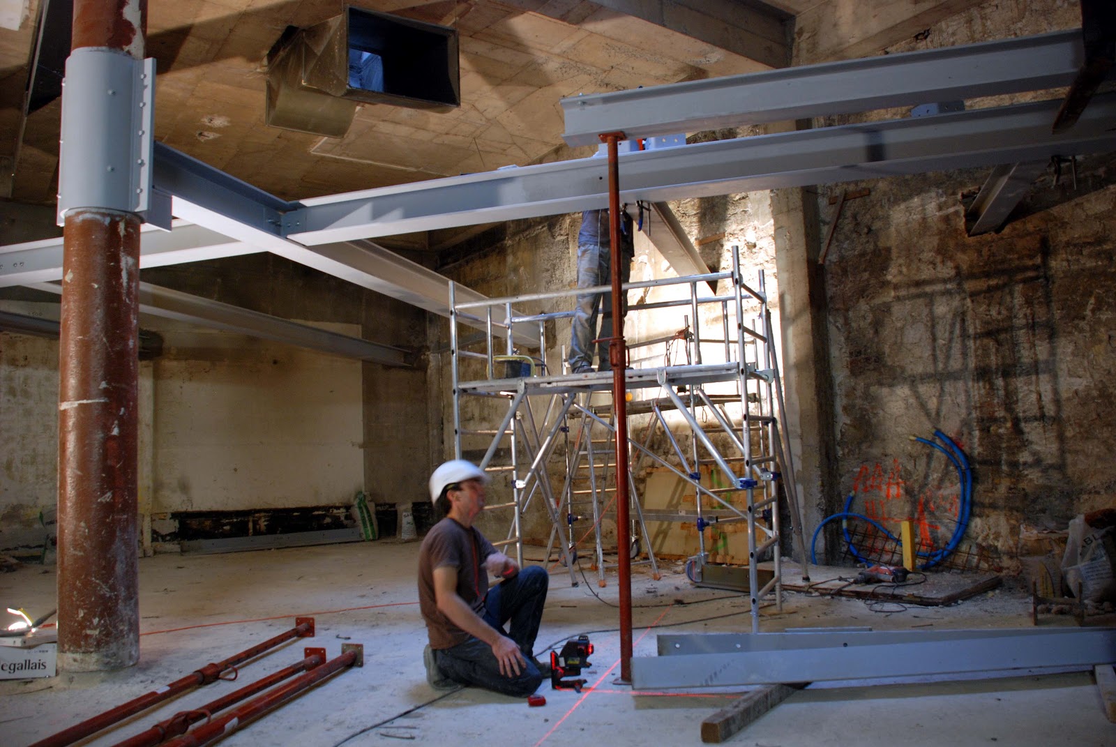 L'atelier metal - metallerie soudage: L'Atelier Métal - Structure ...