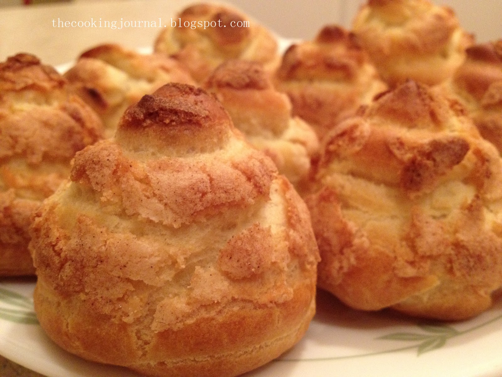 Crispy Shell Cream Puffs