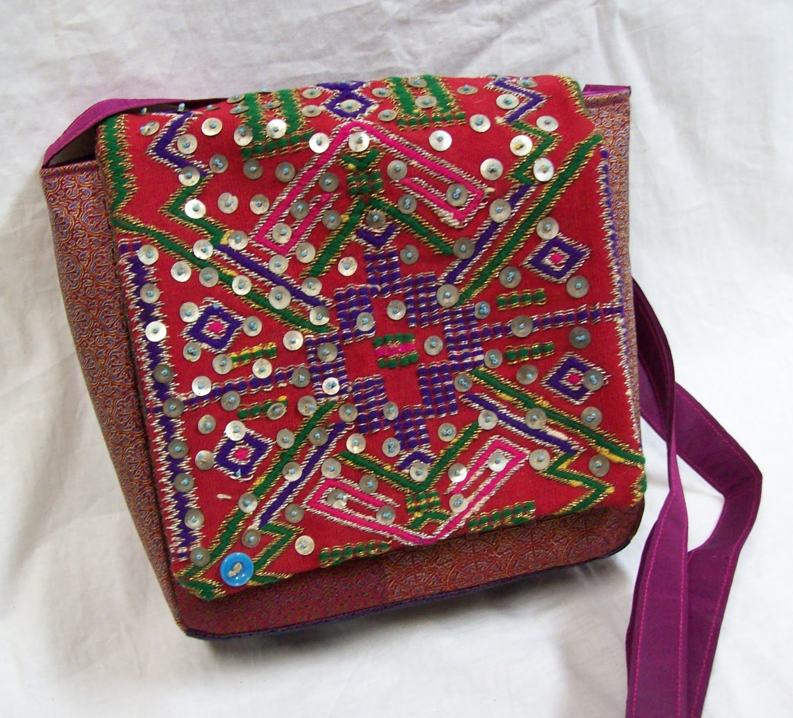 Sid's In Stitches: Using Fancy Fabric