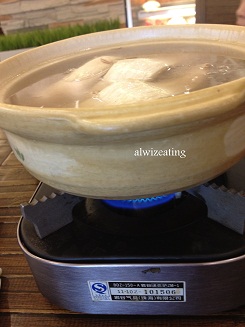 Always looking for something to eat: Simple Life Cafe, SS2 Mall