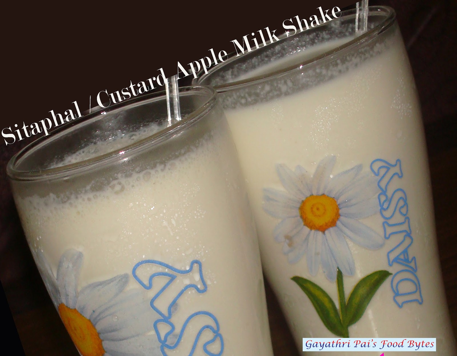 Gayathri Pai's Food Bytes: Sitaphal / Custard Apple Milk Shake.