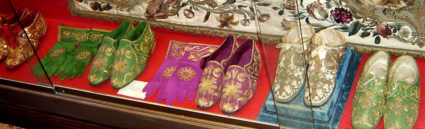 Pontifical Sandals: A Brief History and Consideration ~ Liturgical Arts ...