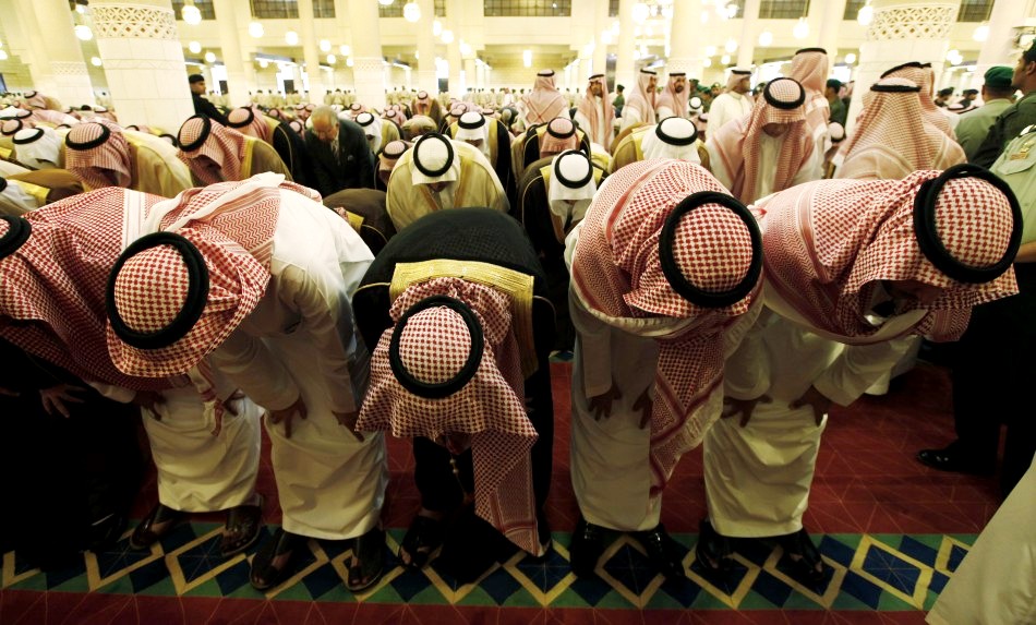 Salafi Aqeeda - THE FLAMING FALCON SWOOPING DOWN ON THE DISSENTERS OF ...