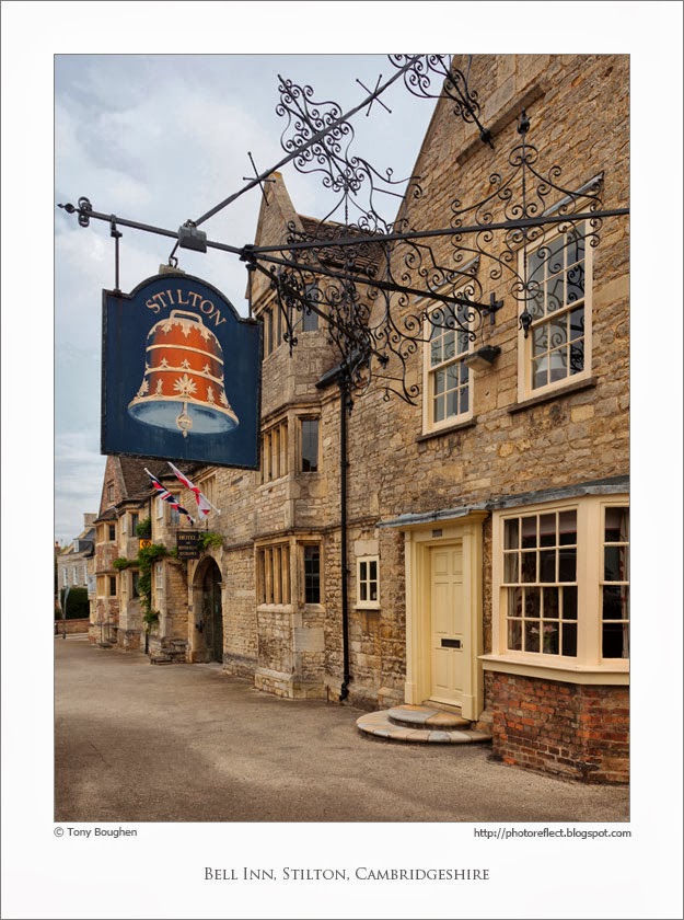 PhotoReflect: Stilton cheese