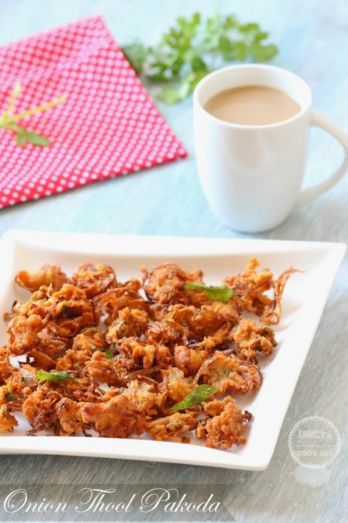 Onion Thool Pakoda ~ Lincy's Cook Art