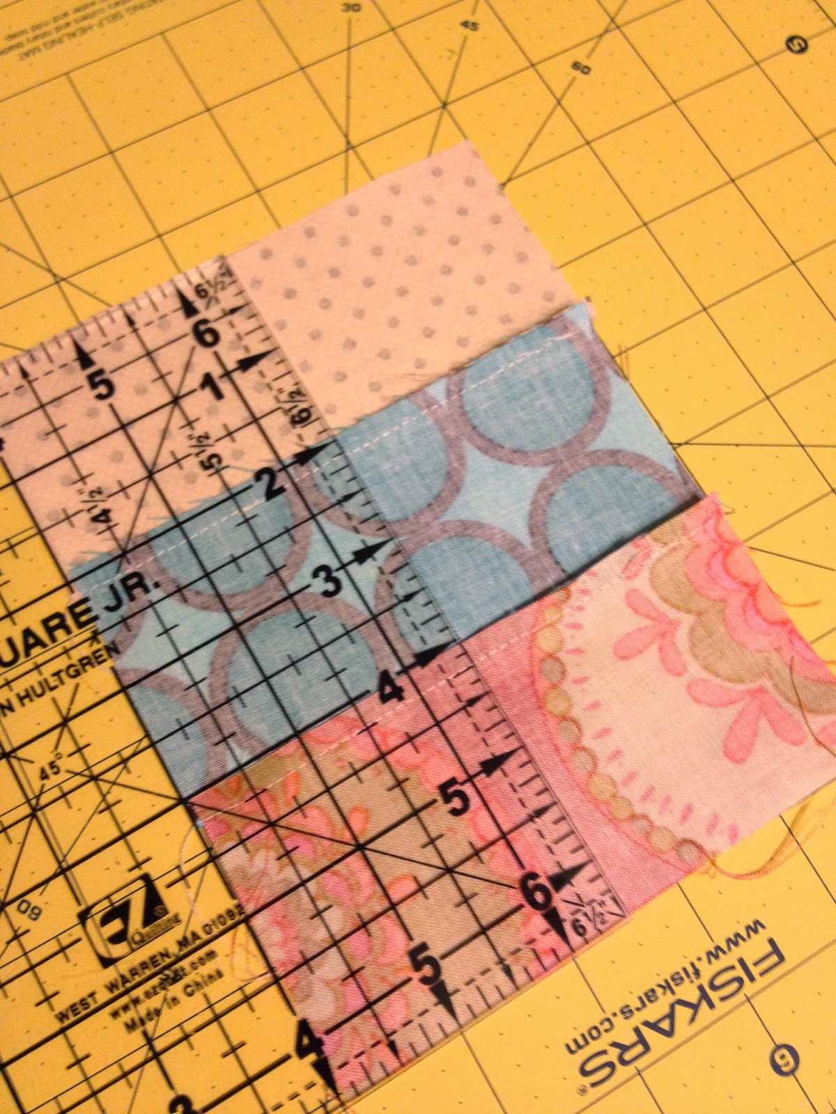 Noguchi Designs: scrappy charm coasters