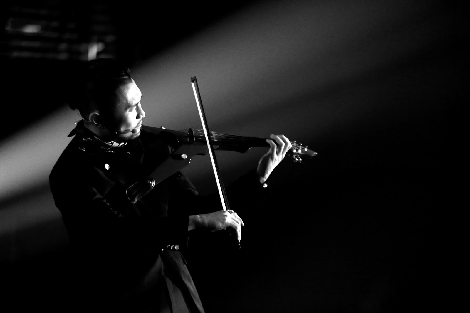 Kee Hua Chee Live!: PART 3----DENNIS LAU PROVED HE WAS A MENACE BUT IN ...