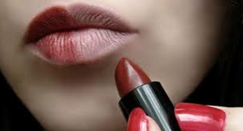 Cosmeticos D.F.: Tipos de Labios y sus Correcciones