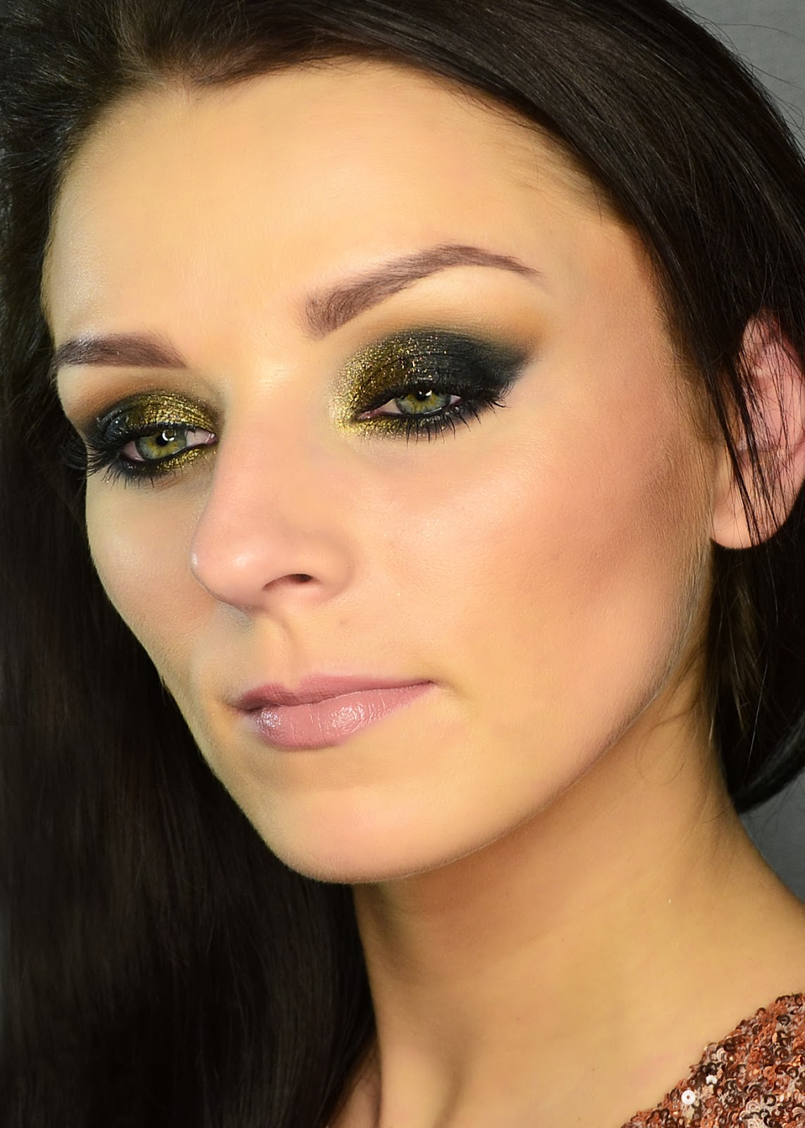 Makijażowo: Propozycja makijażu dla odważnej