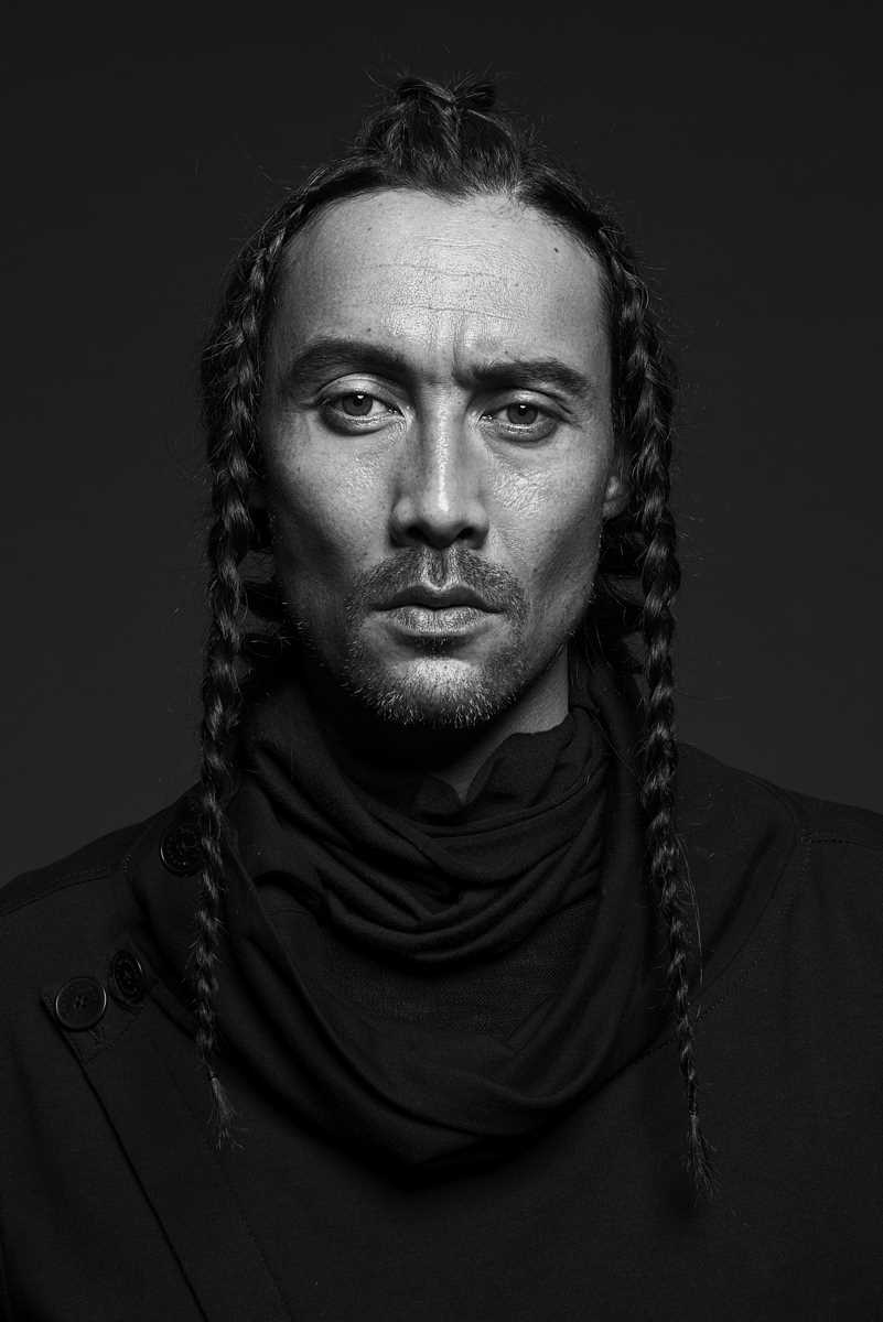 Marnus Meyer captura a Braden Wobbe como un samurai moderno