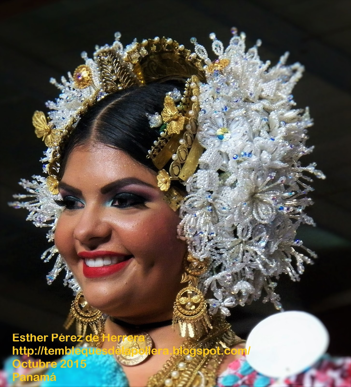 Tembleques de la Pollera Panameña: TEMBLEQUES DE PERLAS Y CRISTALES