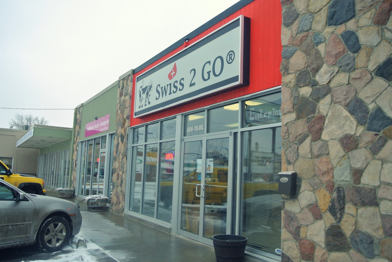 REVIEW | SWISS 2 GO | EDMONTON | See the City