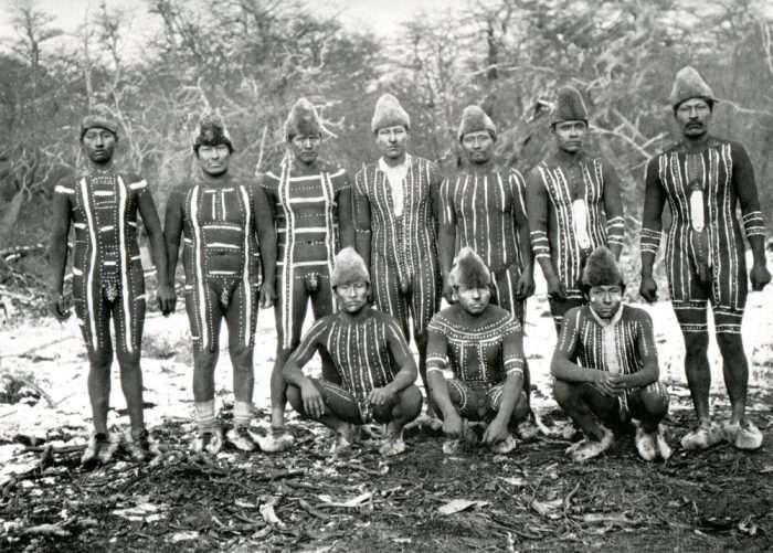 Chile Valparaíso Exhibe Muestra Fotográfica De Los Pueblos Originarios