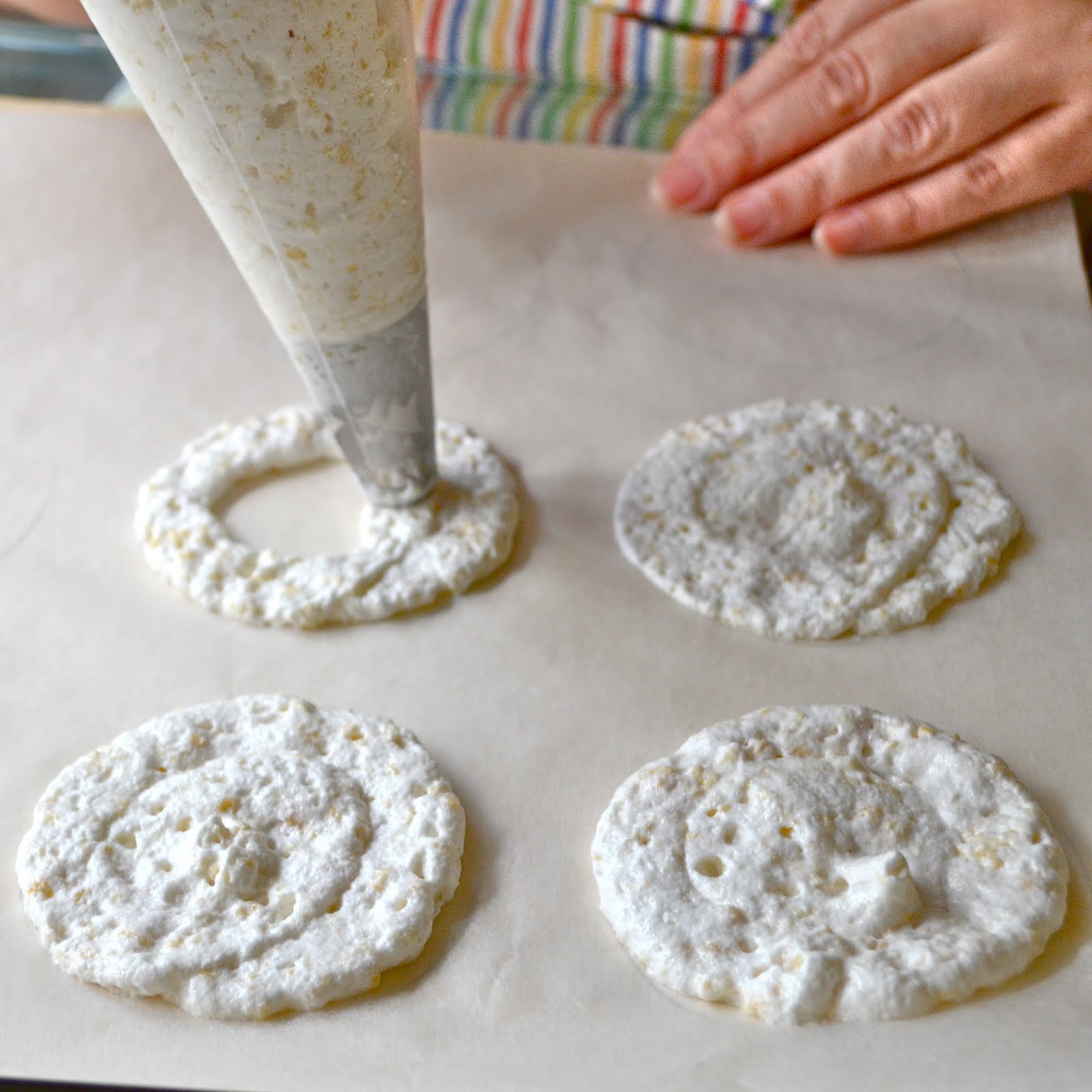 Adora's Box: WHITE CHOCOLATE AND MANGO MINI SANS RIVAL