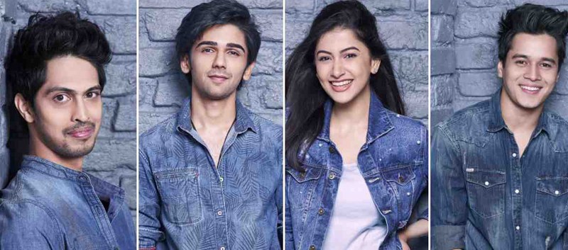 Hum Chaar Movie: Soundtrack, Music Videos, Pictures, Jukebox, Trailer ...