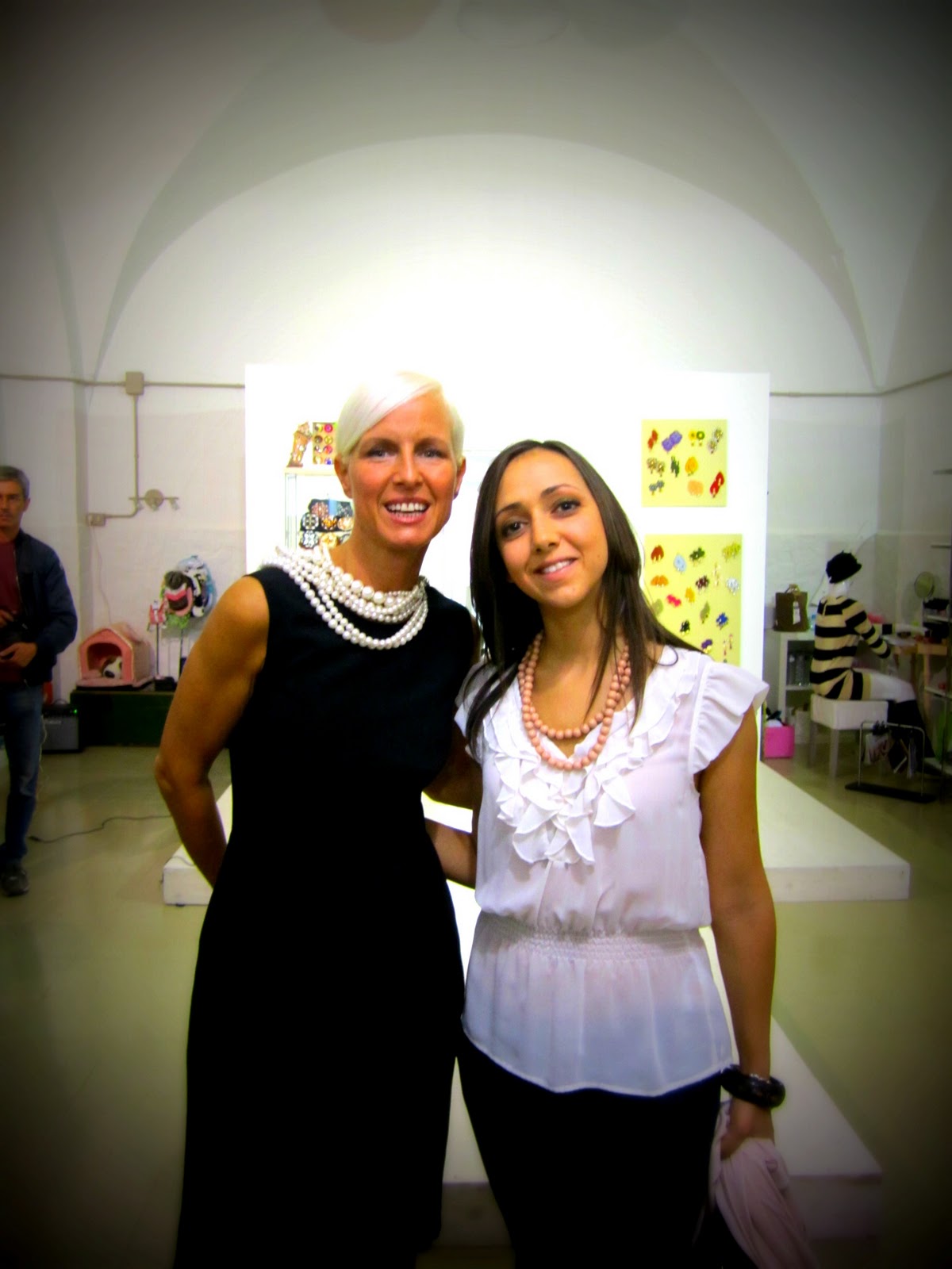 très (très) Chic: Gira la moda - Un pomeriggio con Carla Gozzi / An ...