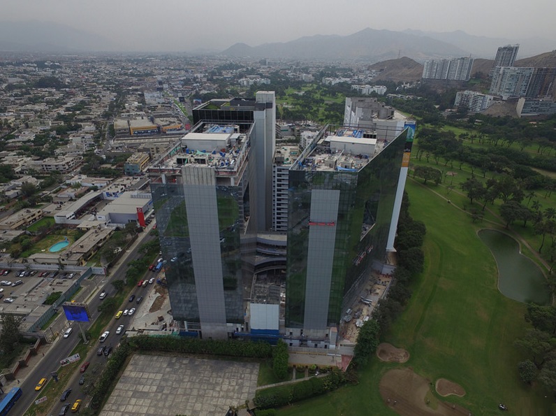 Edificios del Perú: Panorama Plaza de Negocios
