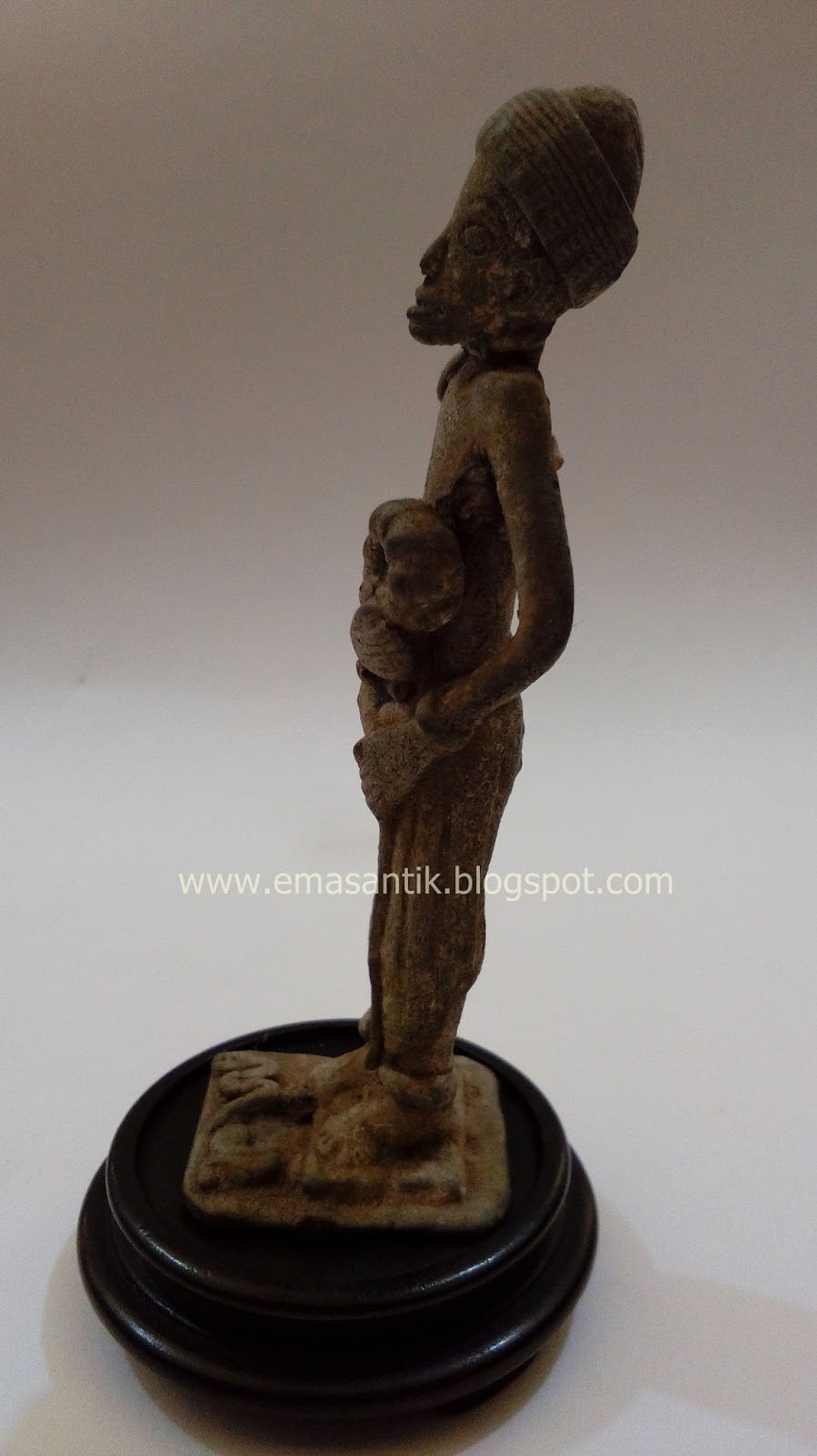 Hobby Antik: " Primitive Statues