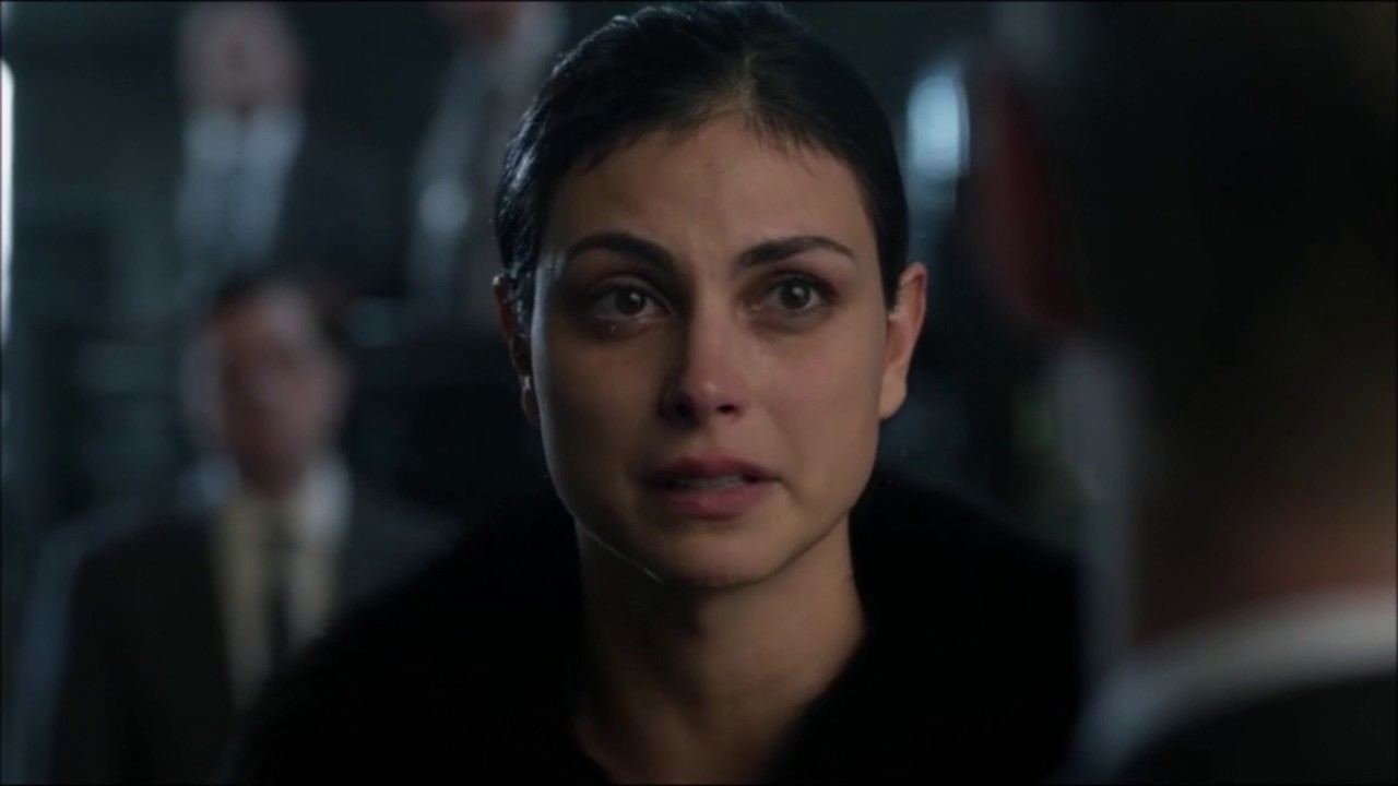 “Ghosts” is a fitting title for an episode of “Gotham” – the first of ...