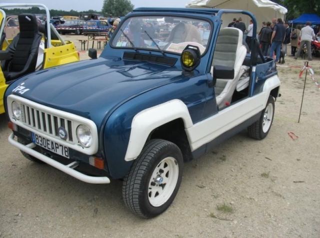 Location Renault 4 Car Systme Jp4 De 1982 Pour Mariage