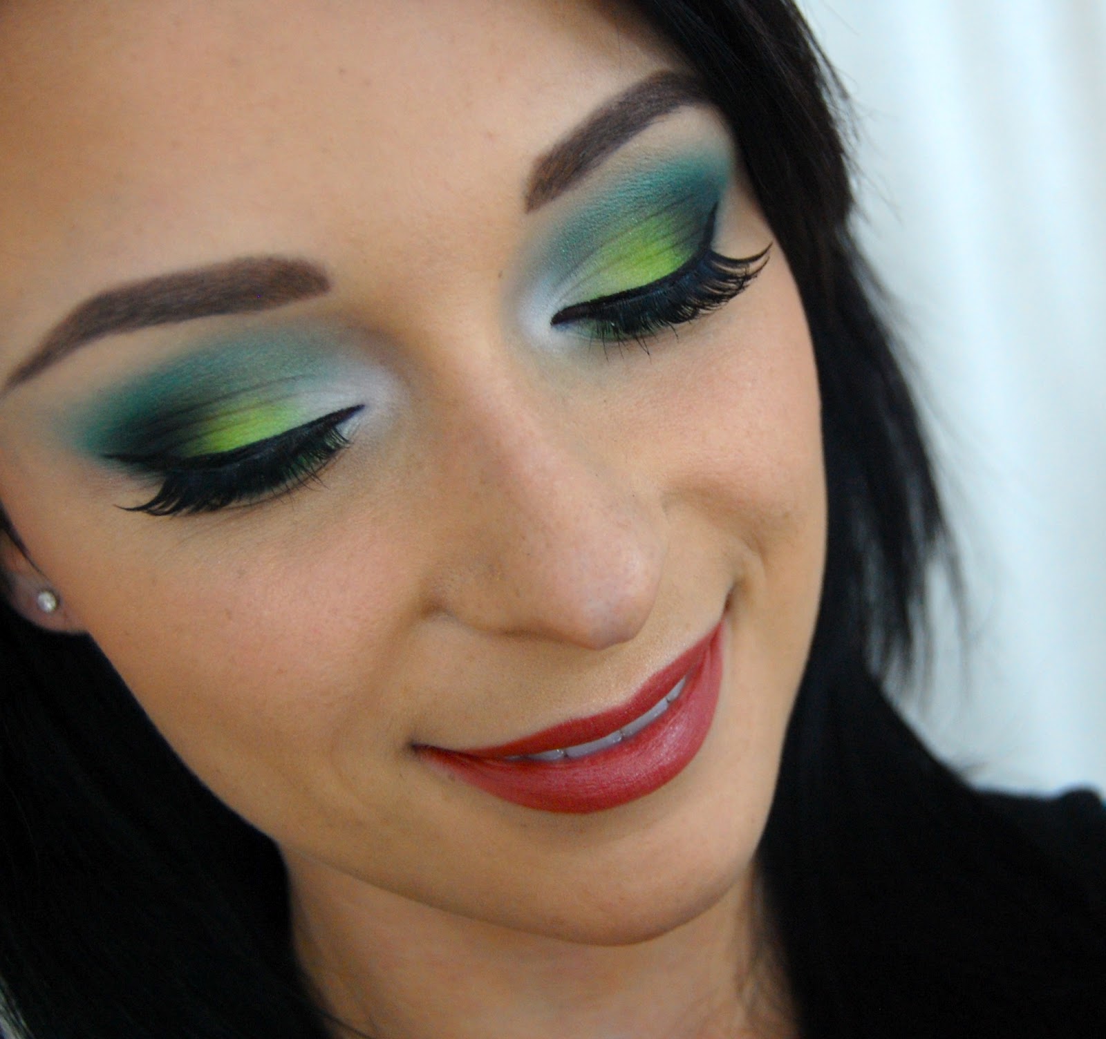 AliciaD372 : Envious Callipygian Makeup Tutorial