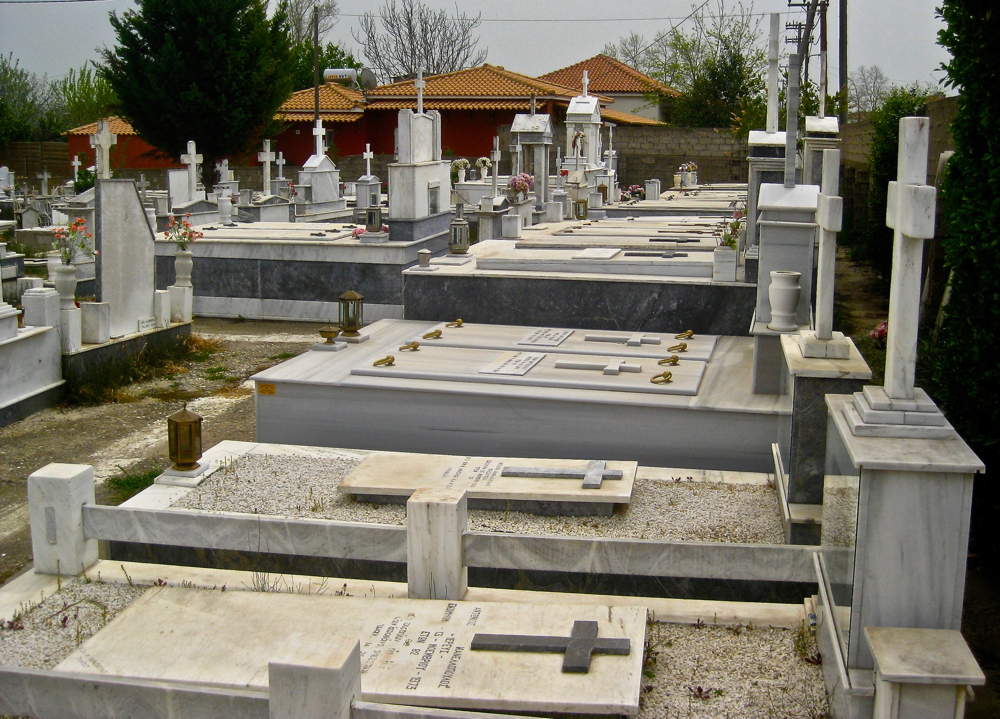 Searching for Ithaka: #Photography for the Unusual: Cemetery in Greece 10/9