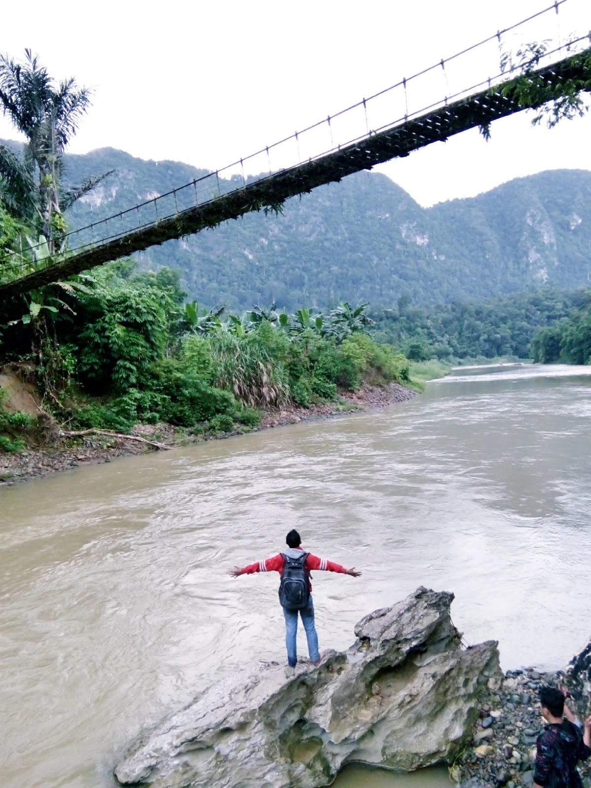 INSTAKALIMANTAN by Hanafi: JEMBATAN GANTUNG NATEH