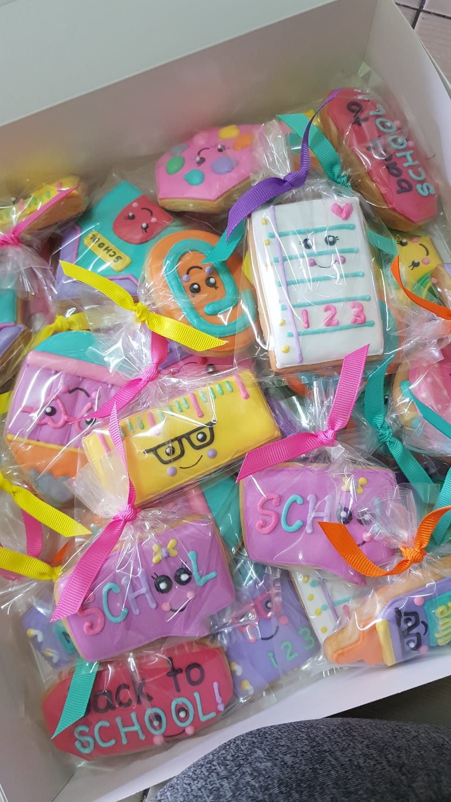 Cute cookies from Kaka Cookies | Life Is Beautiful