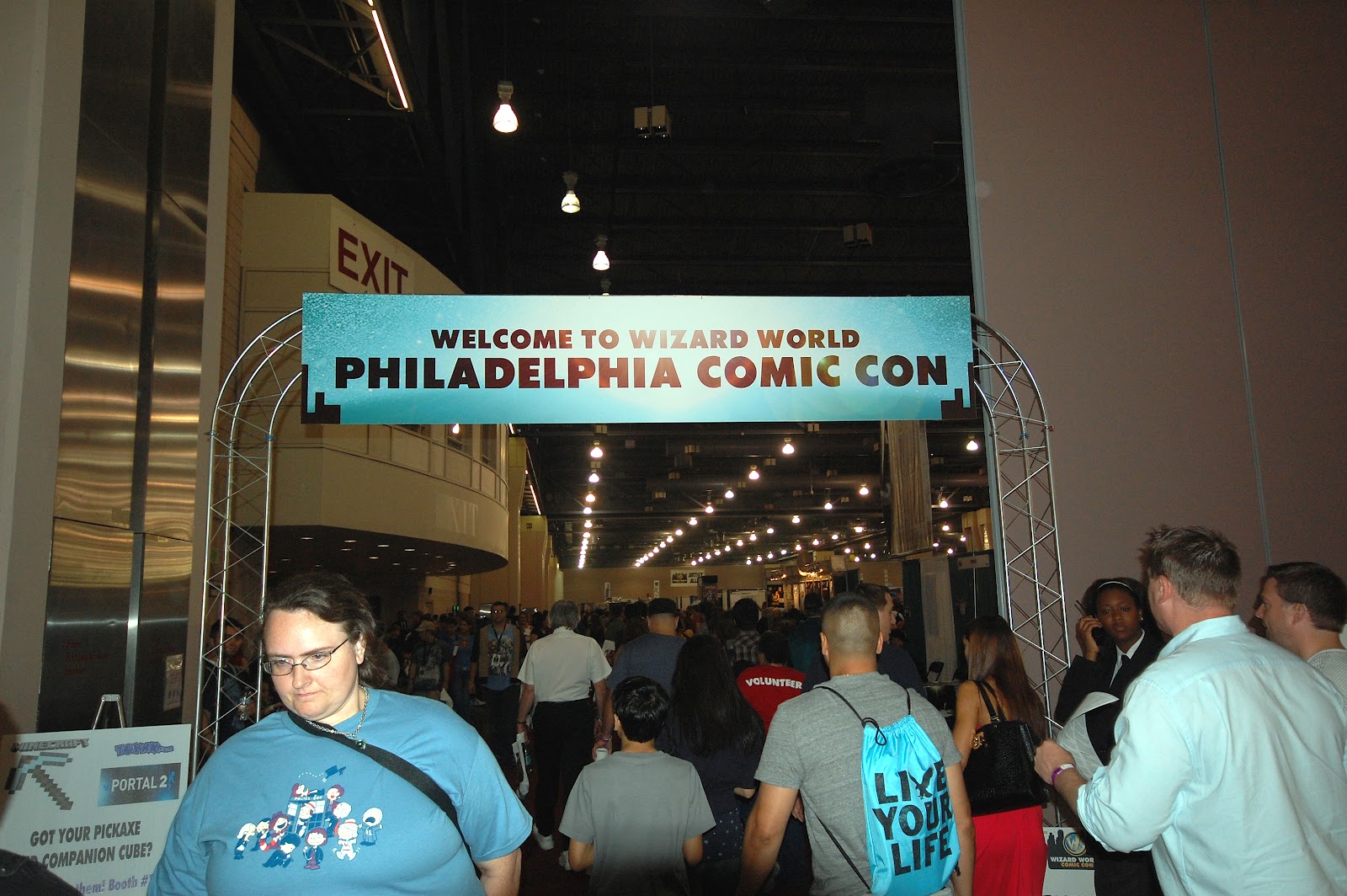 Fruitless Pursuits: 2012 Wizard World Philadelphia Comic Con Huge Photo ...
