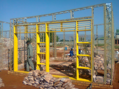 CAT - Child Aid Tubatse: . . . with the integration of the DOKA-frames ...
