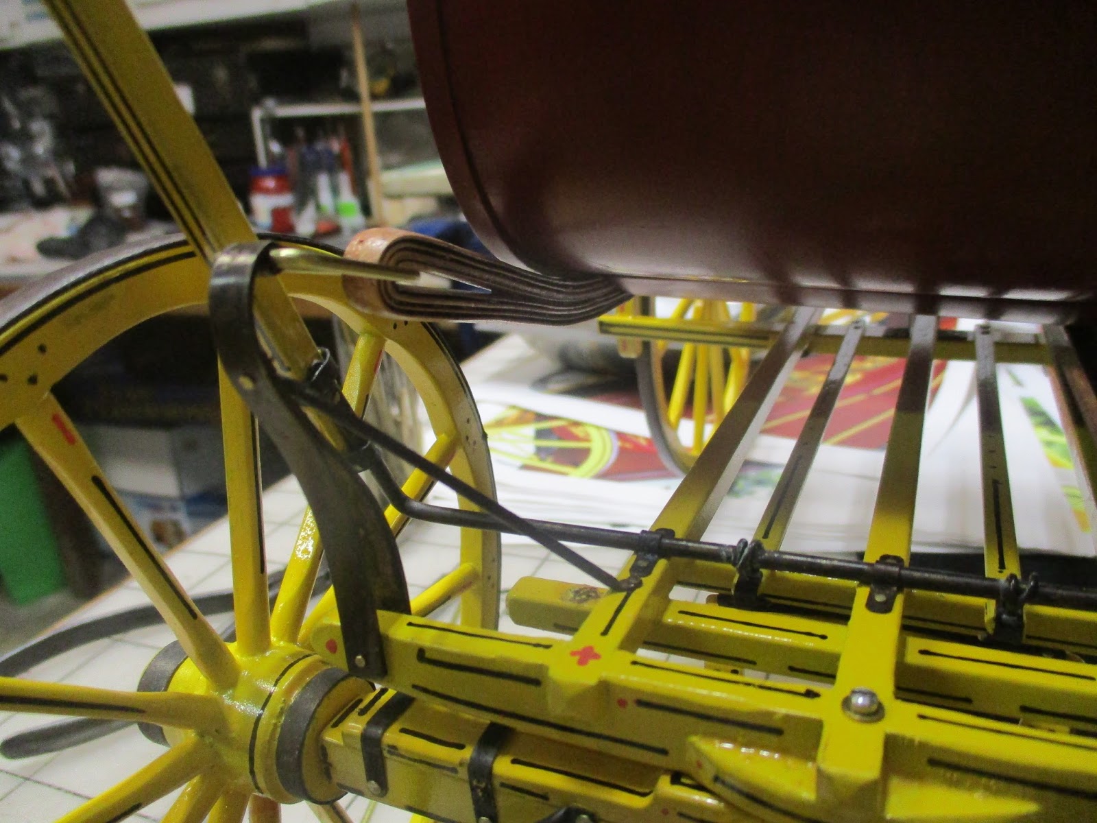 MI Models: 1848 Stage Coach Wood Model Kit by Latina (Suspension Up-rights)