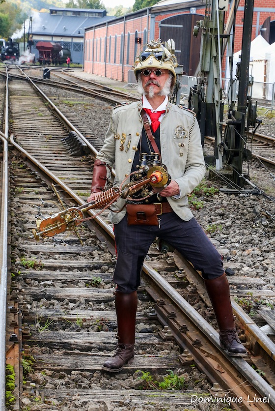 Steampunk Fashion Guide: Steampunk Explorer