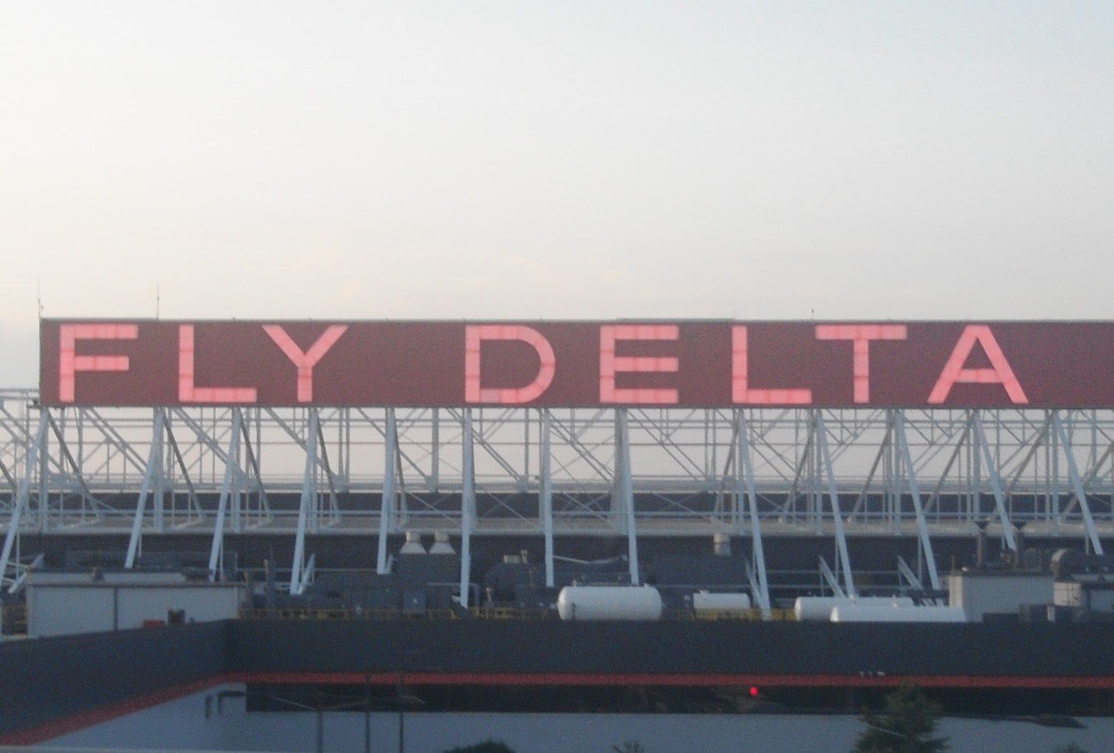 JOJO'S JOYS: Delta Airlines and Atlanta's New International Terminal