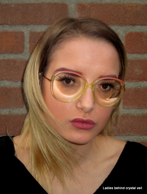 Gracious ladies behind crystal veil: mei 2018