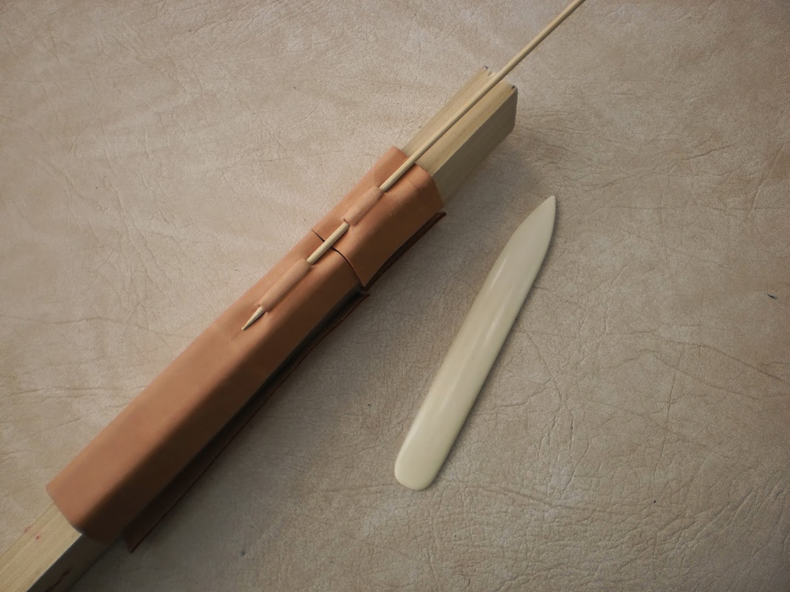 Art Life: Making a leather 'penner'