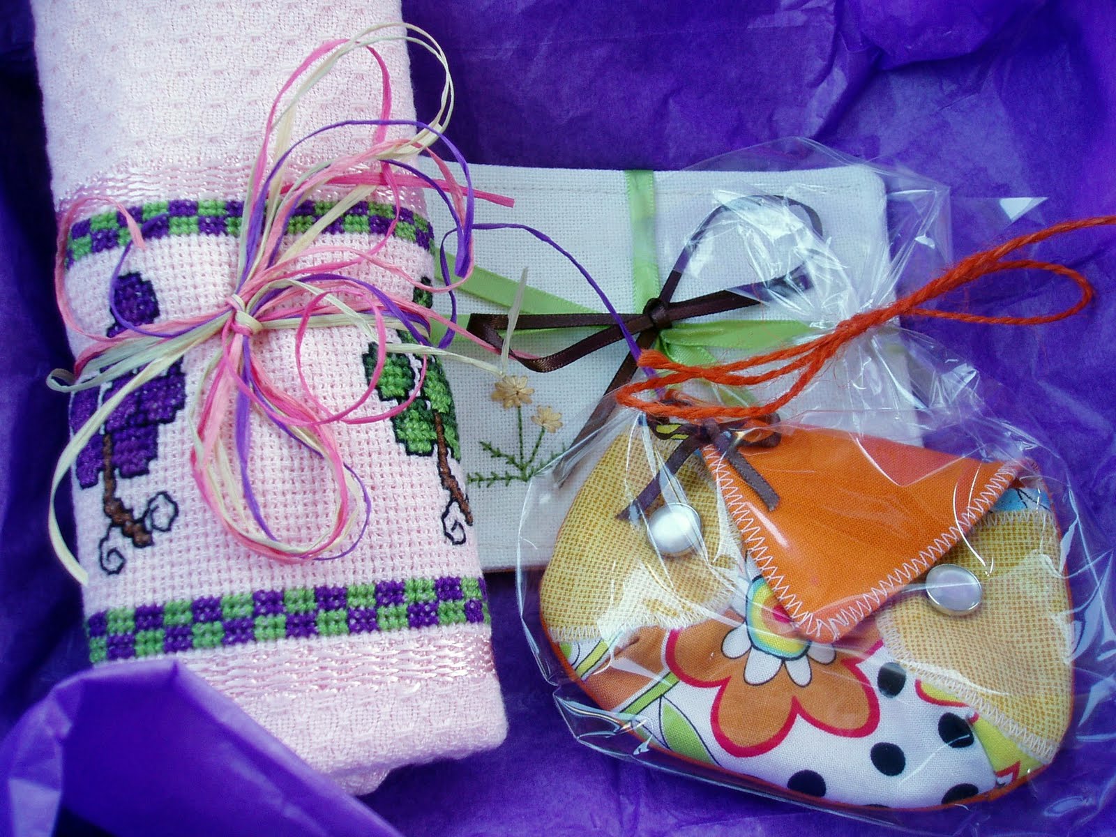 Ooh Leela!: Handmade gift exchange - the gifts I made