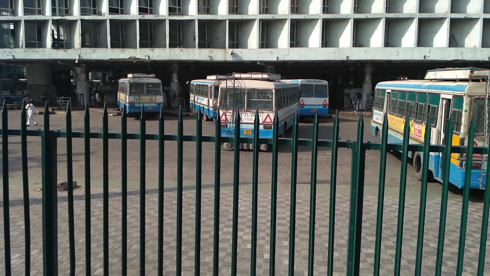 Mr.Infinity: Maharana Pratap Inter State Bus Terminal Kashmere Gate, Delhi