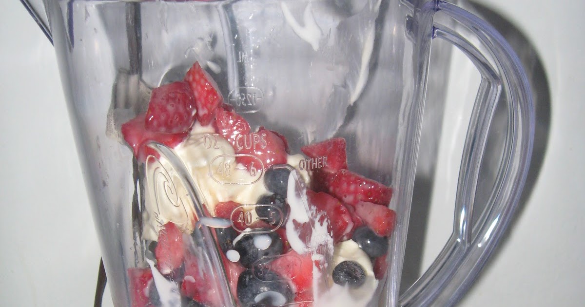 The Cooking Actress: Mixed Berry Milkshake