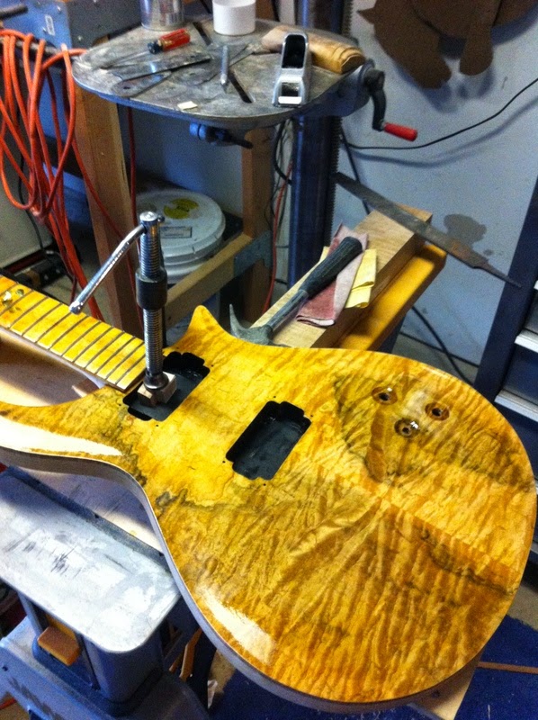 Jim's page: Very Thin Electric Guitar - Maple and Pecan