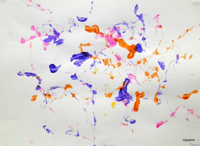 Tippytoe Crafts: Spinning Top Art