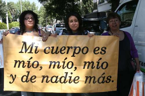 La pluma viperina: ¿POR QUÉ SON FEAS LAS FEMINISTAS?