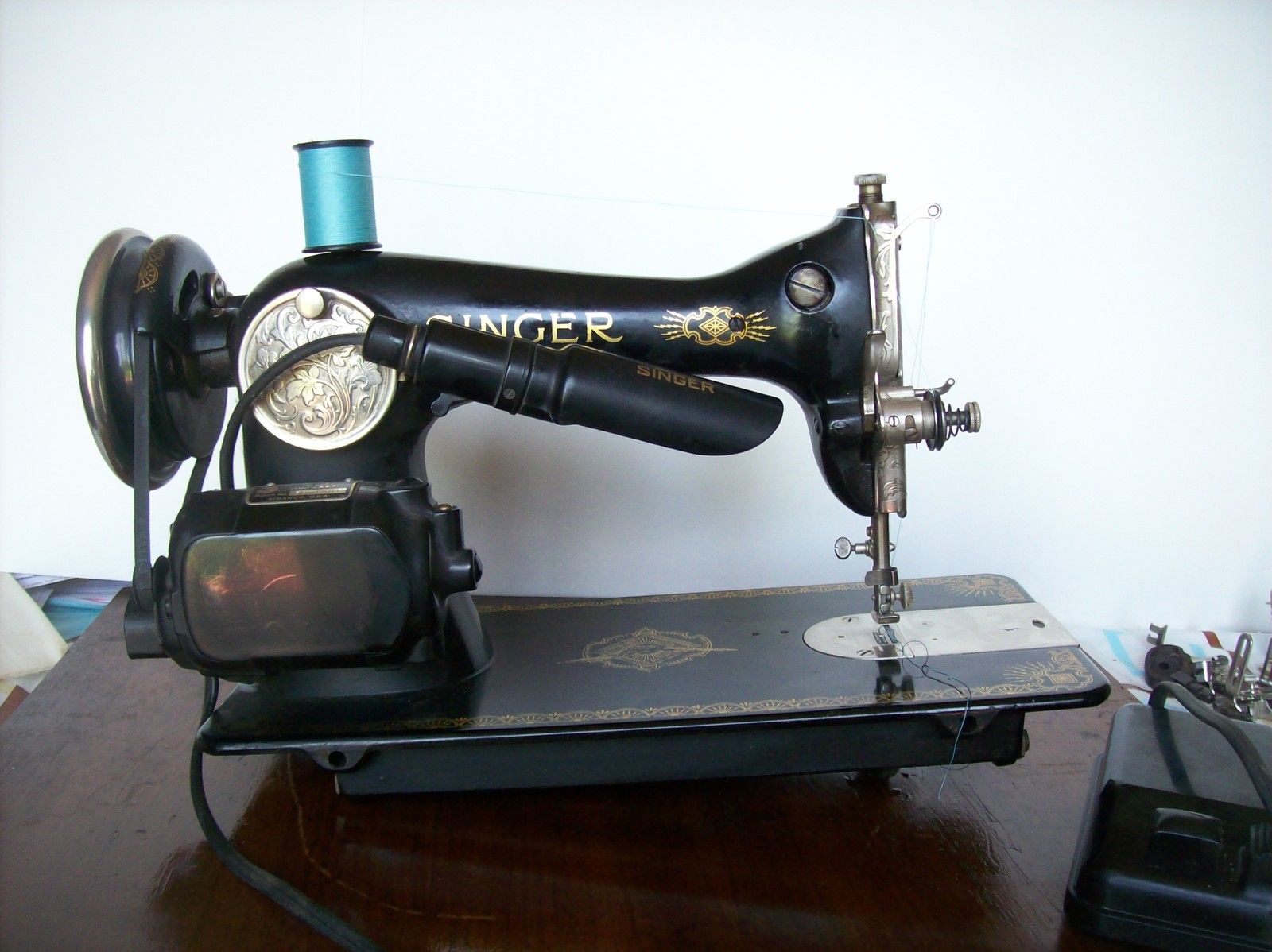 Singer 15 vs. Singer 115 Sewing Machine