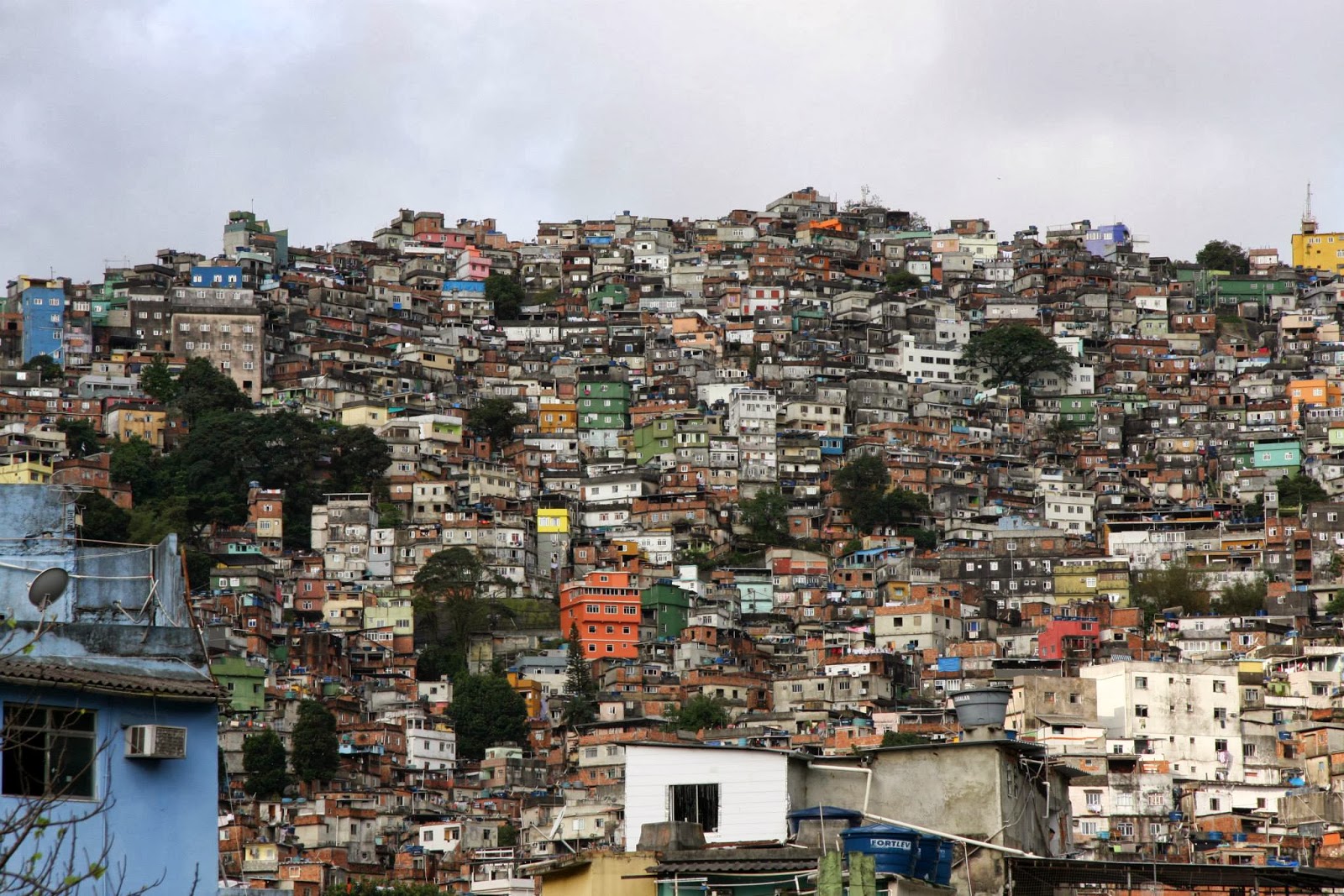Life in Favela of Rocinha, Rio de Janeiro, Brazil: Why English?