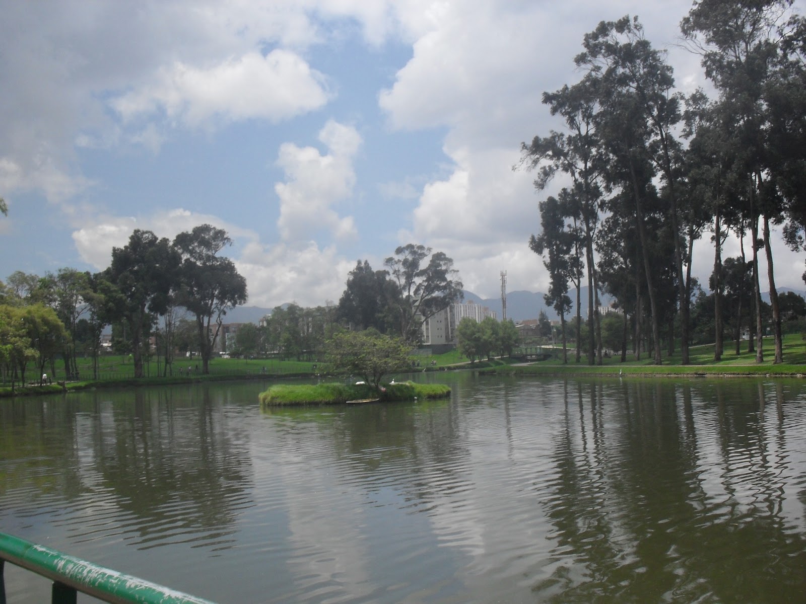Lago Timiza, Bogotá - SITIOS TURÍSTICOS DE COLOMBIA