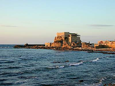 ARQUEOLOGIA E TEOLOGIA : ARQUEOLOGIA DA CIDADE DE CESARÉIA