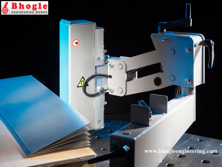 BhogleEngineering: Laminated Reel To Sheet Separator Machines